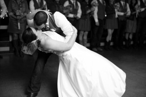 The Stillman Wedding: Our First Dance (+ a DIY photo craft!)